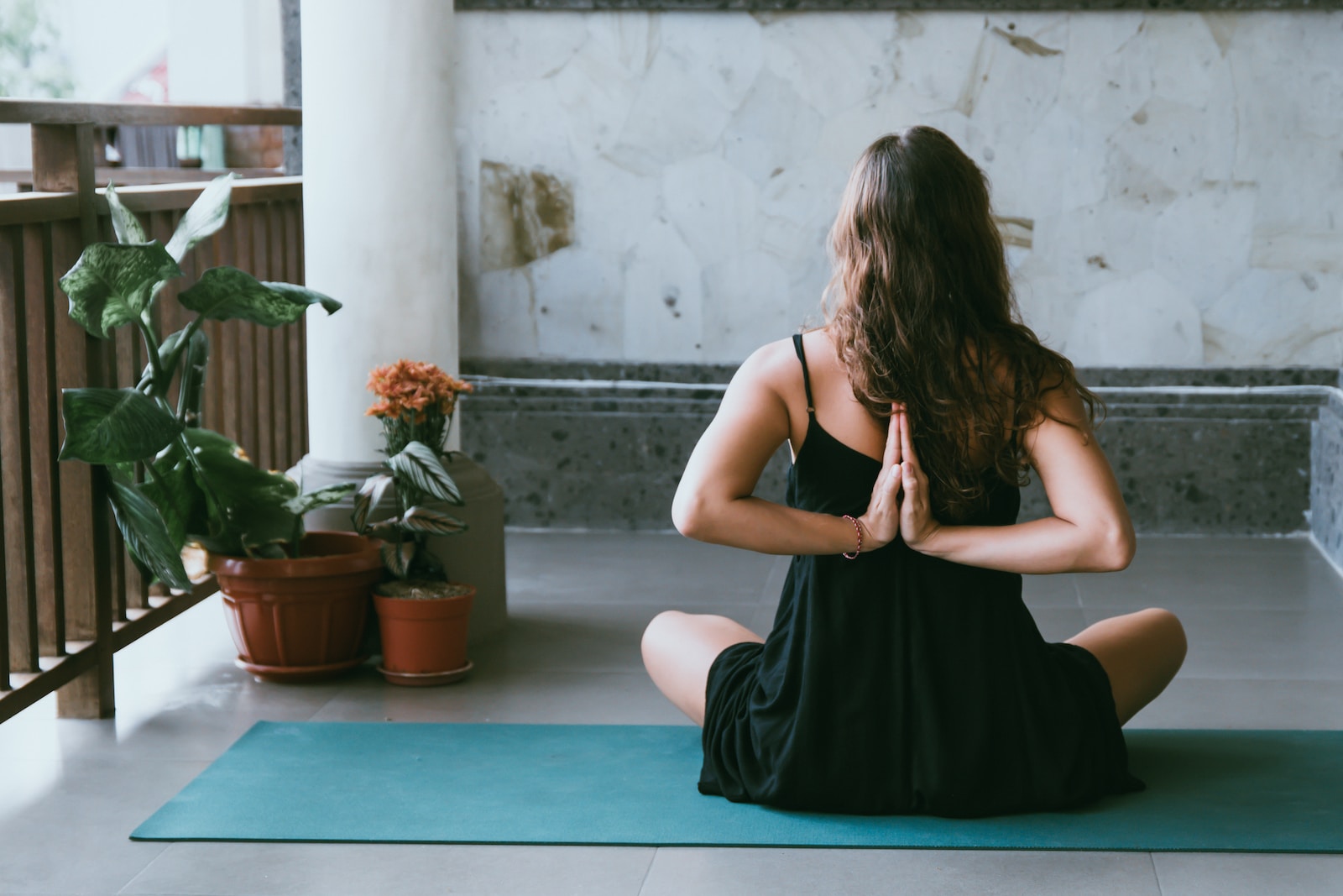 Find Your Zen: 10 Inspiring Ideas for Creating a Backyard Yoga Studio